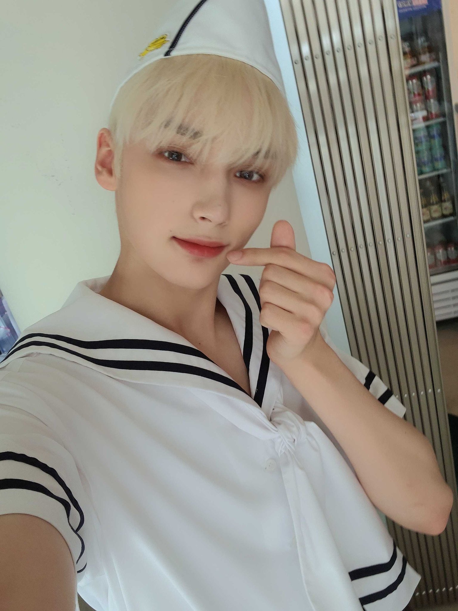 TXT ヒュニンカイ Twitter更新‥「ヒュニンカフェへようこそ」 - DANMEE ダンミ