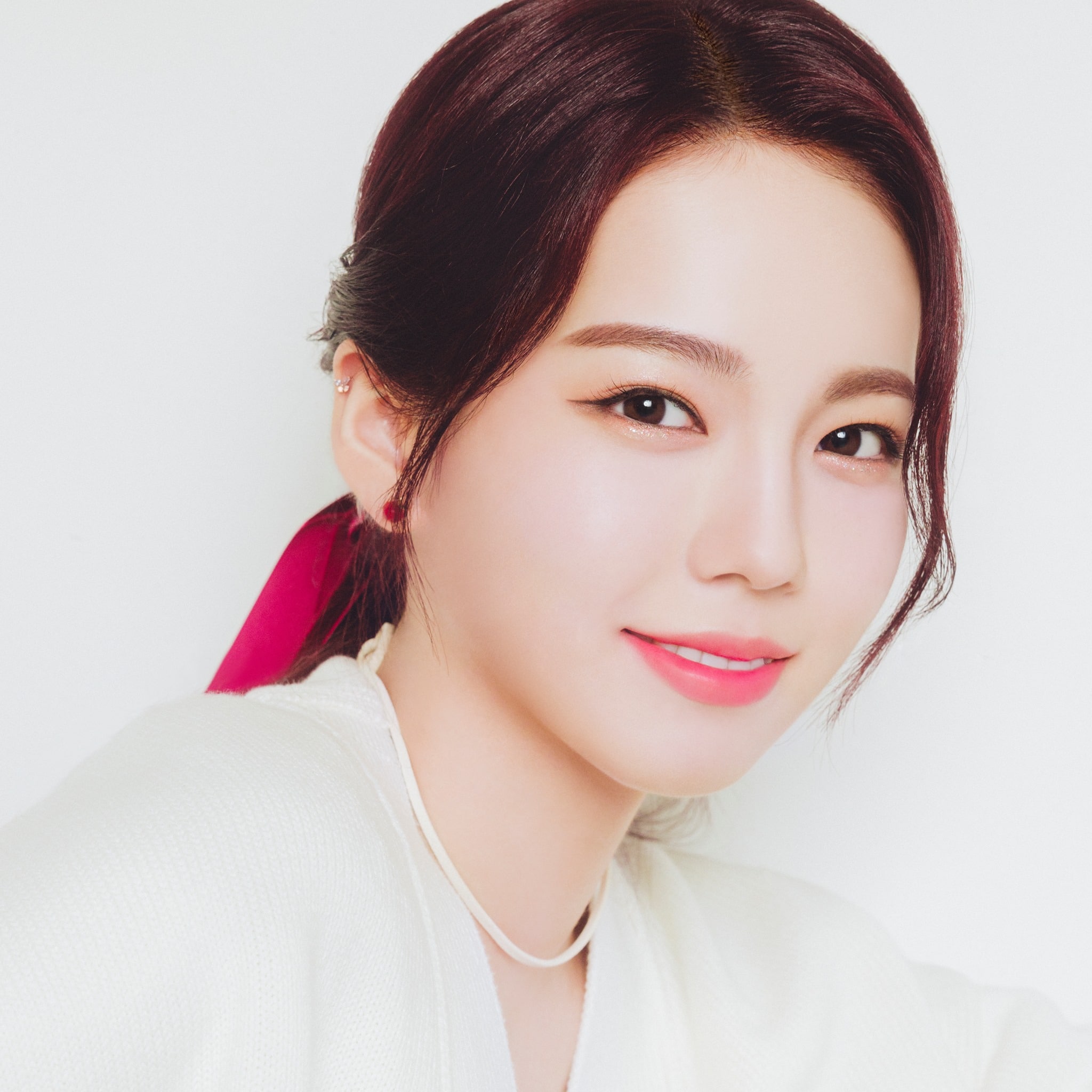 NiziU、韓国ネチズンをじょう舌にさせた2021年の'ハプニング' - DANMEE ダンミ