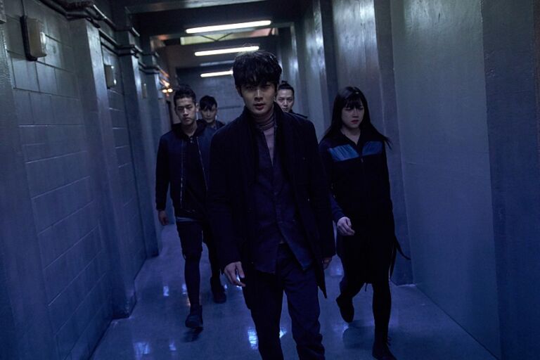 韓ドラ『その年、私たちは』主演2人が殺人兵器を好演‥映画『The Witch/魔女』 - DANMEE ダンミ