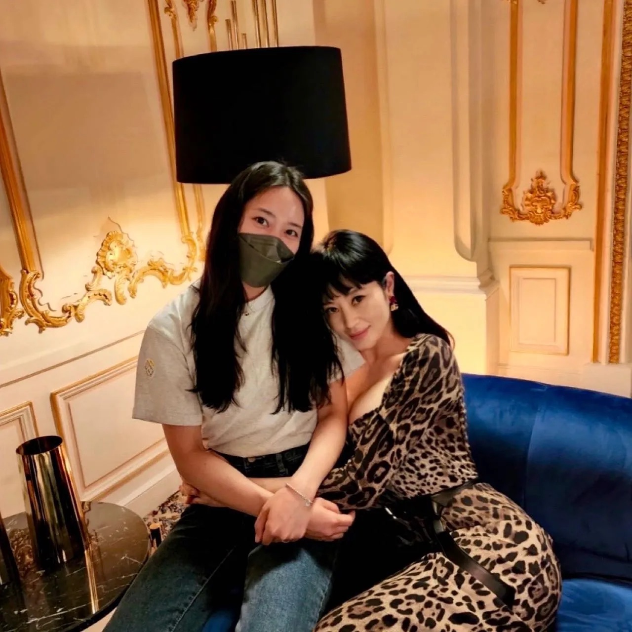 キム・ヘス、厳格な裁判官の素顔は一韓国グラマラス女優「50代色気の秘訣」 - DANMEE ダンミ