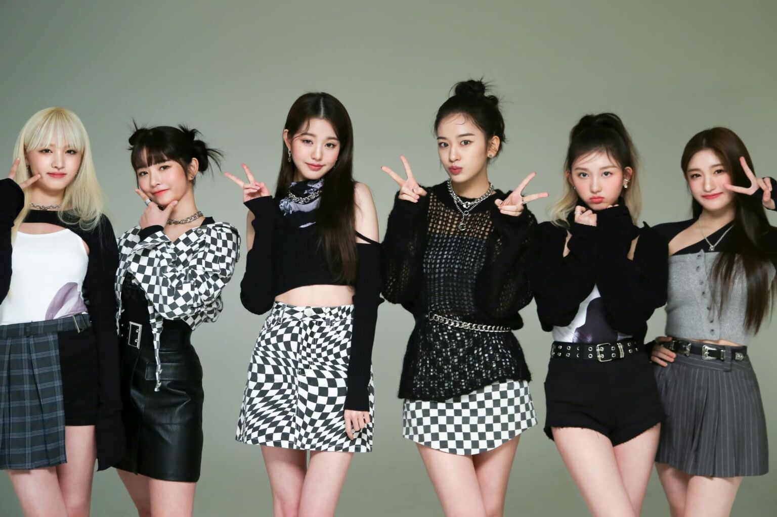 「ギャルピースを意図的に流行らせてる」IVE レイは日本からの黒船？ - DANMEE ダンミ