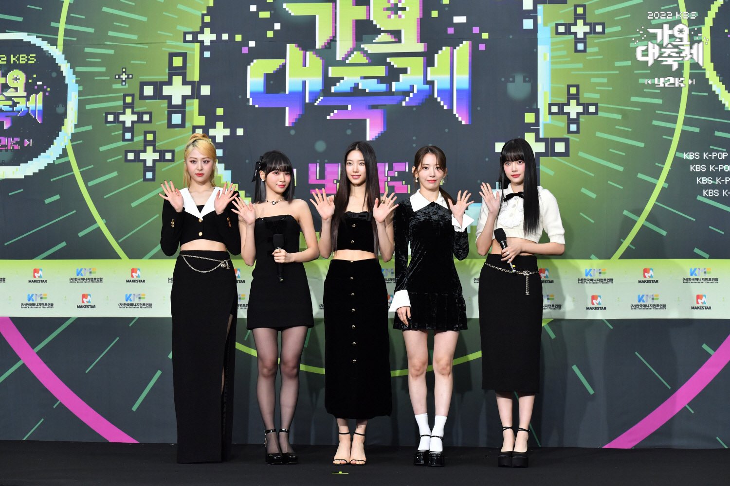 宮脇咲良がウォニョンに無視された？「2022 KBS歌謡祭」映像の真相とは - DANMEE ダンミ