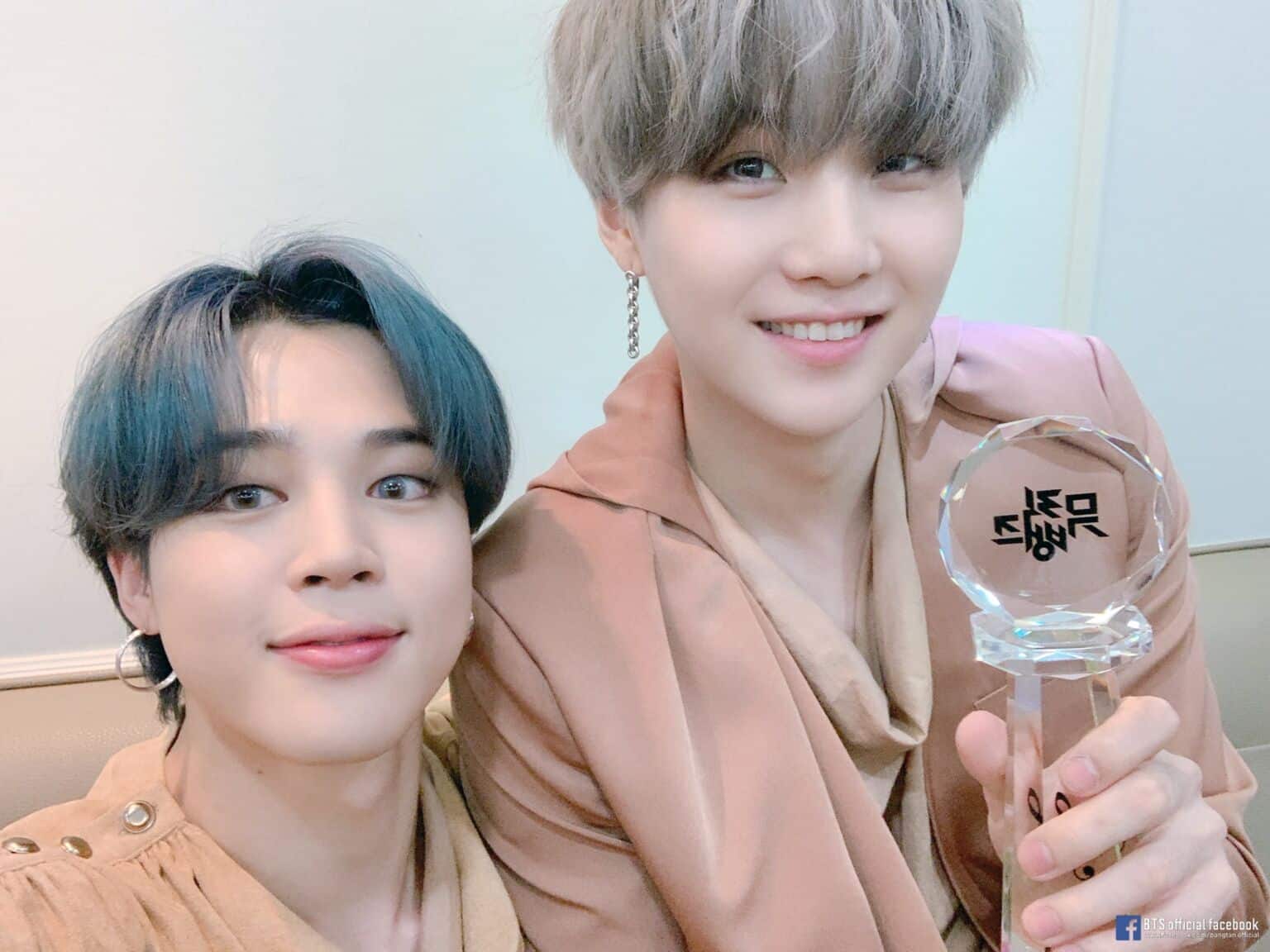 BTS SUGA ＆ ジミン 「'喧嘩するほど仲良し'なK-POP男性アイドル」1位！ - DANMEE ダンミ