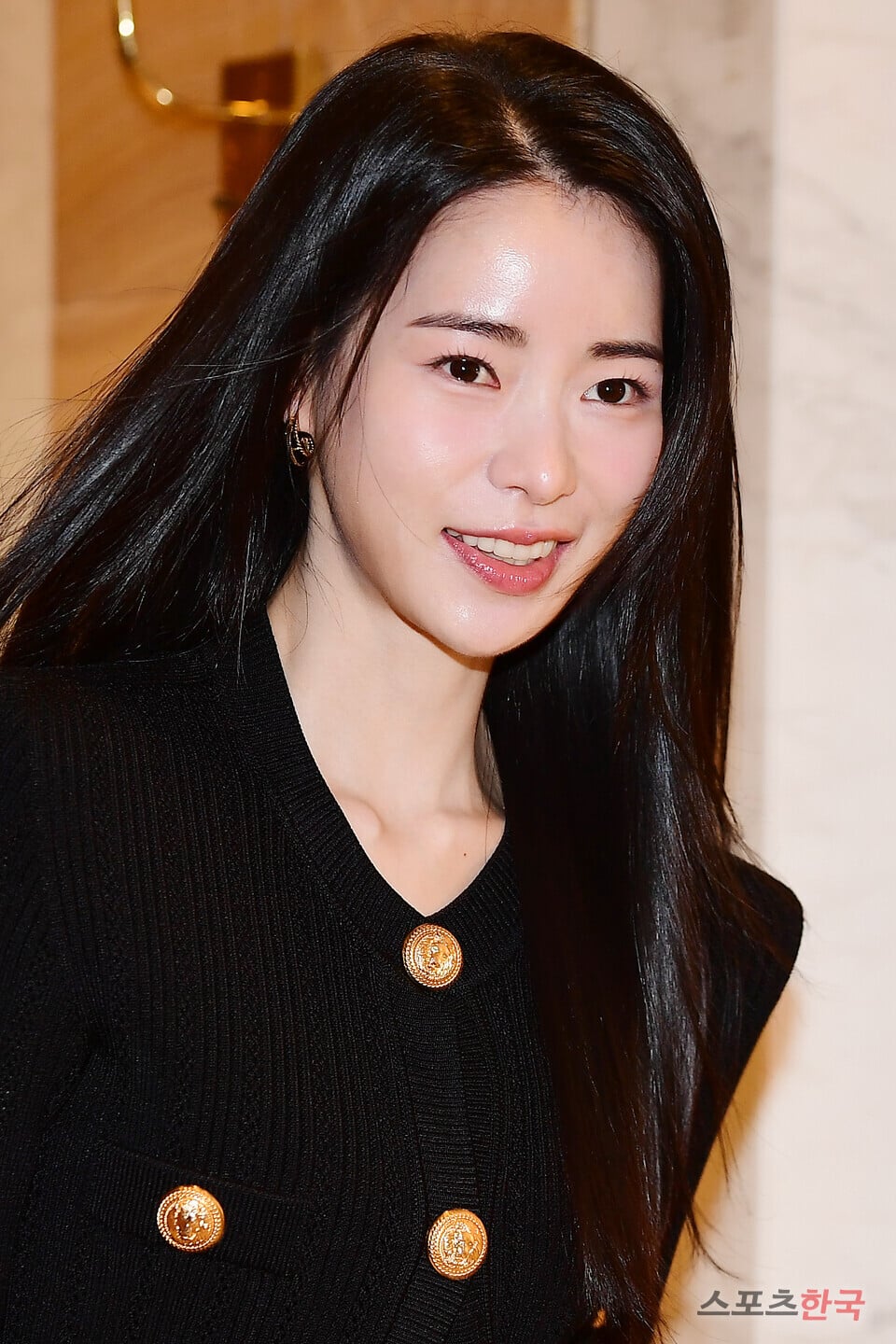 イム・ジヨン「コロンボ」ポップアップストアオープン記念フォトウォールに参加！(PHOTO 5枚) - DANMEE ダンミ