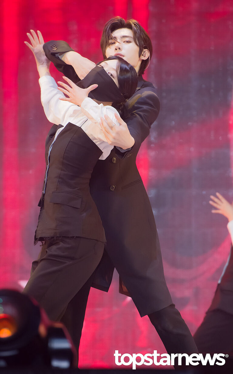 ENHYPEN「DARK BLOOD」カムバックショーケース(PHOTO 29枚) - DANMEE ダンミ