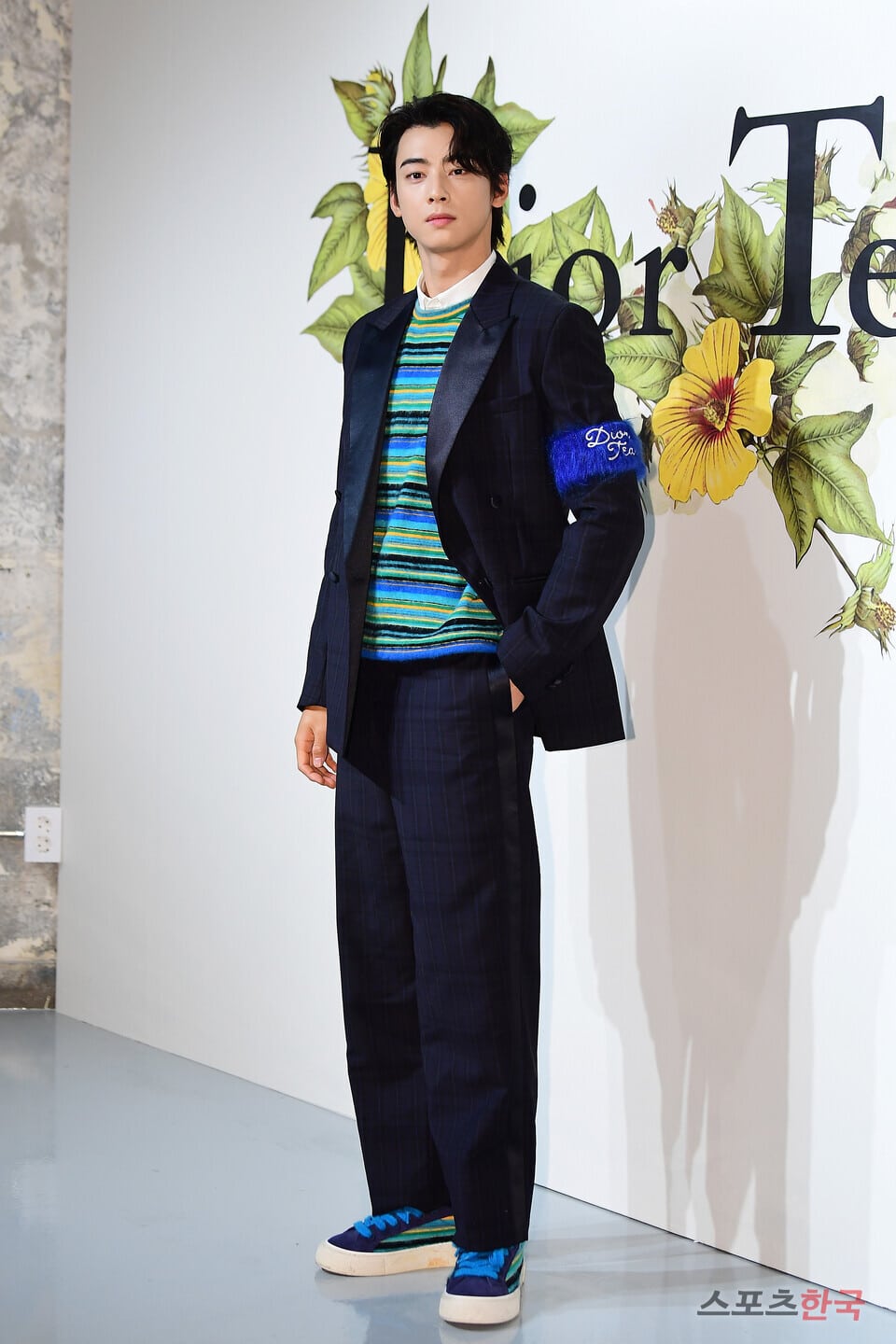 ASTRO チャウヌ「DIOR」ポップアップイベントに参加！(PHOTO4枚) - DANMEE ダンミ