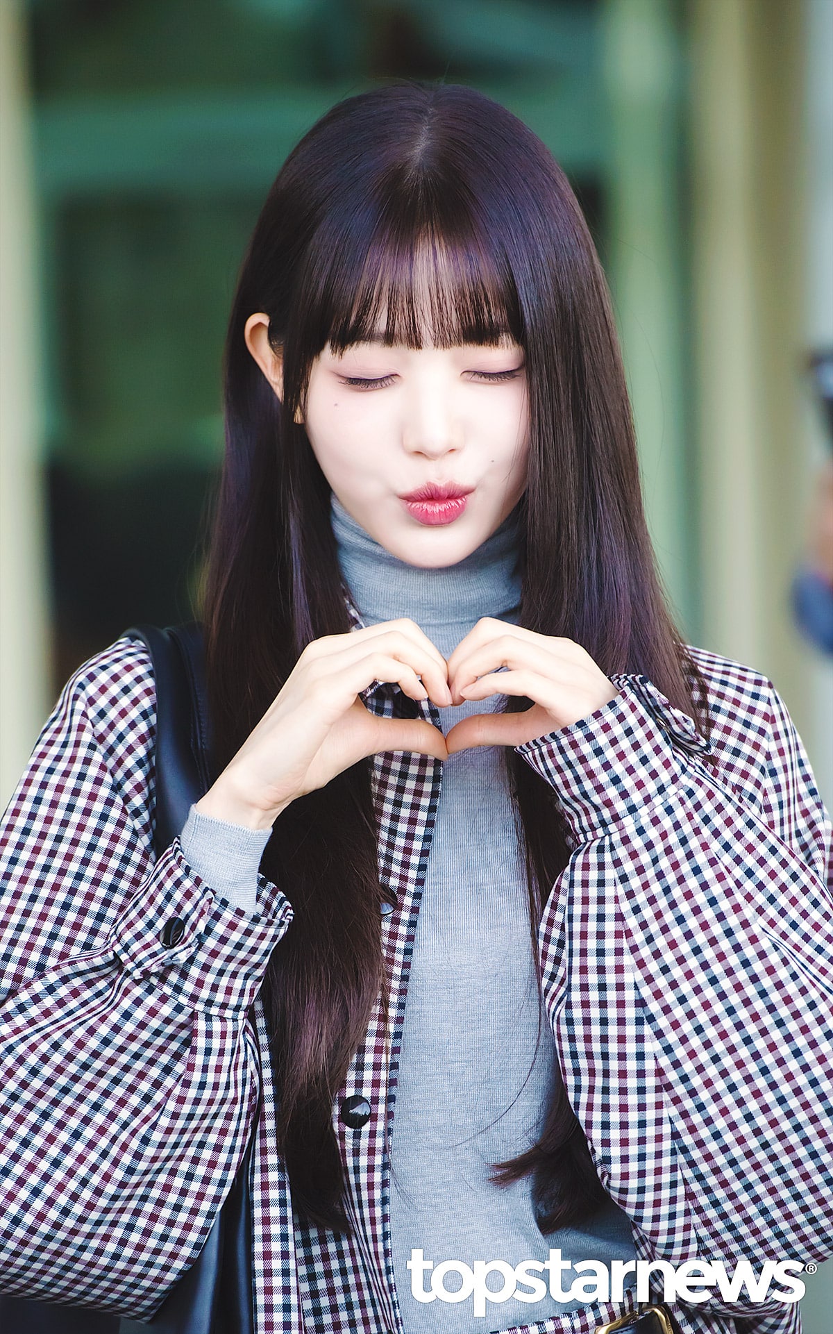 IVE チャン・ウォニョン「パリファッションウィーク」出席のためフランス・パリへ出国！(PHOTO10枚) - DANMEE ダンミ