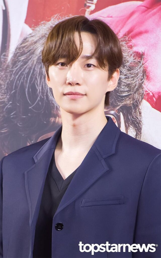 イ・ジュノ「Danmee 10月人気No.1 韓国俳優」調査で1位に！ - DANMEE ダンミ