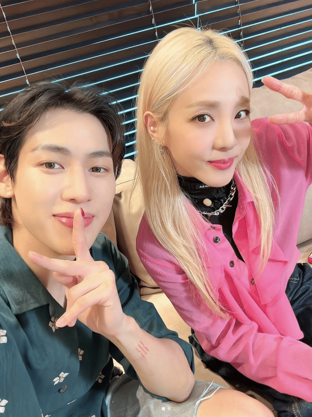 K-POPアイドル再結成のコツ‥GOT7ベンベンが2NE1ダラに伝授 - DANMEE ダンミ