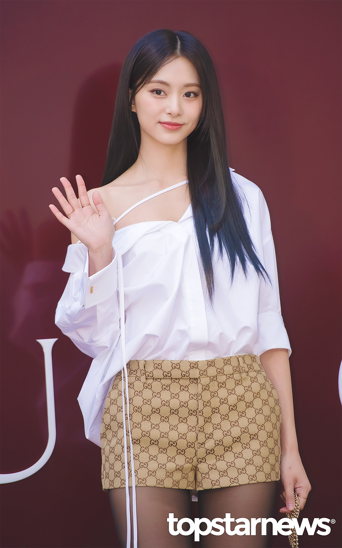 TWICE ジヒョ&ツウィ、「GUCCI Ancora」のイベントに出席！(PHOTO4枚) - DANMEE ダンミ