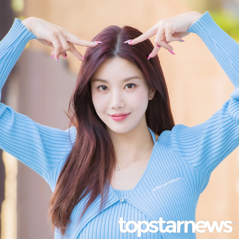 クォン・ウンビ、SBSパワーFM「クォン・ウンビのヤングストリート」の収録に参加！(PHOTO9枚) - DANMEE ダンミ