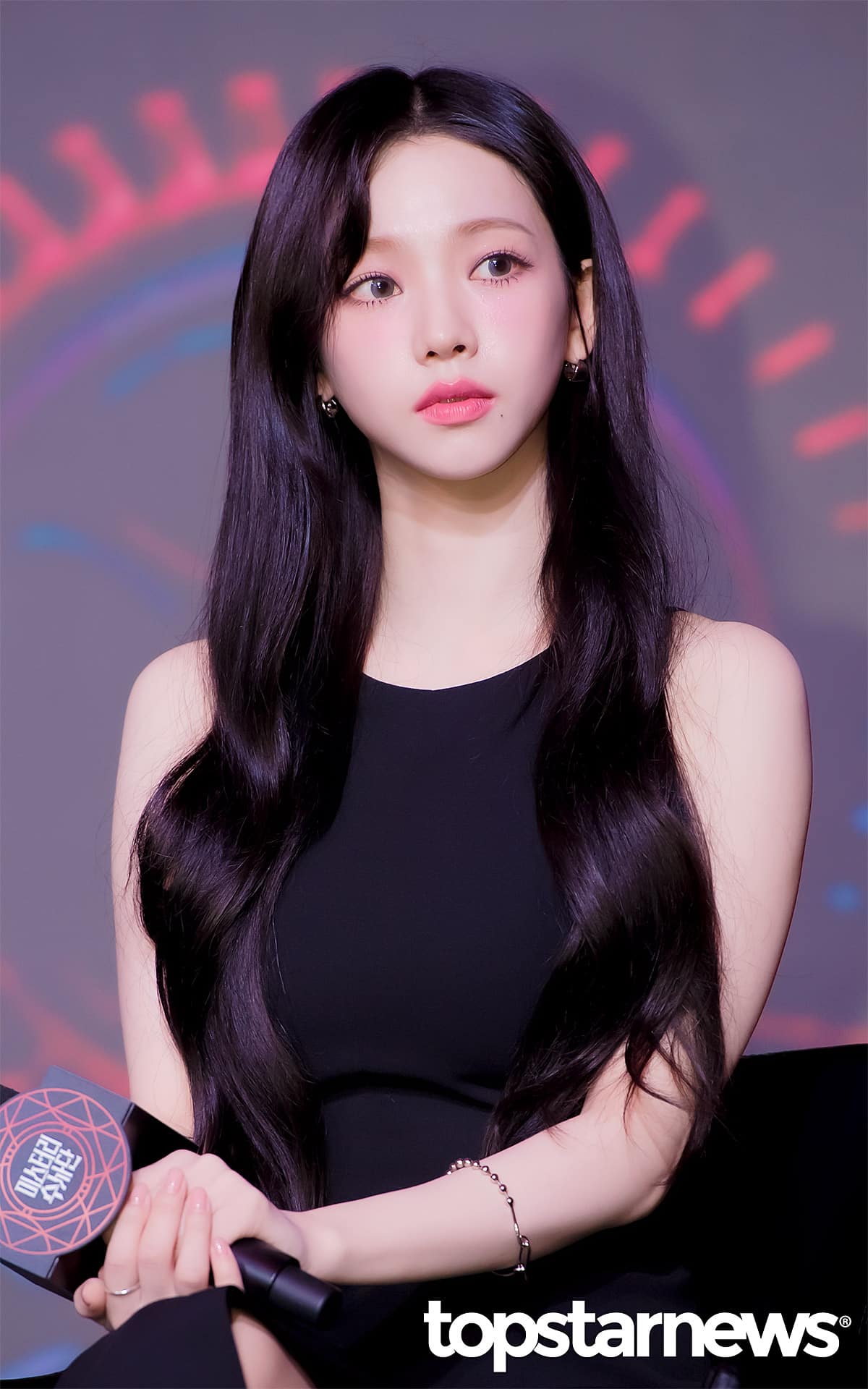 aespa カリナ、新Netflixバラエティの制作発表会に出席！(PHOTO9枚) - DANMEE ダンミ