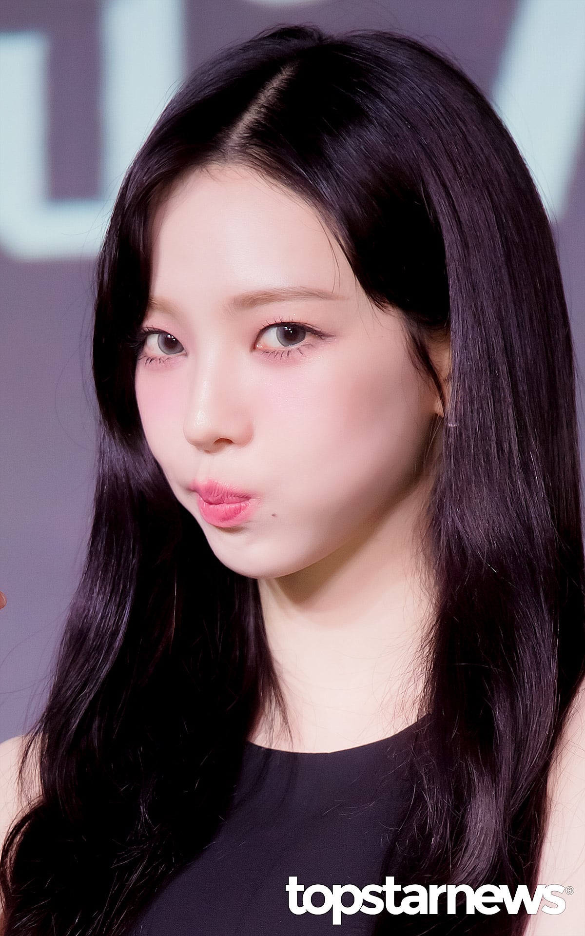 aespa カリナ、新Netflixバラエティの制作発表会に出席！(PHOTO9枚) - DANMEE ダンミ