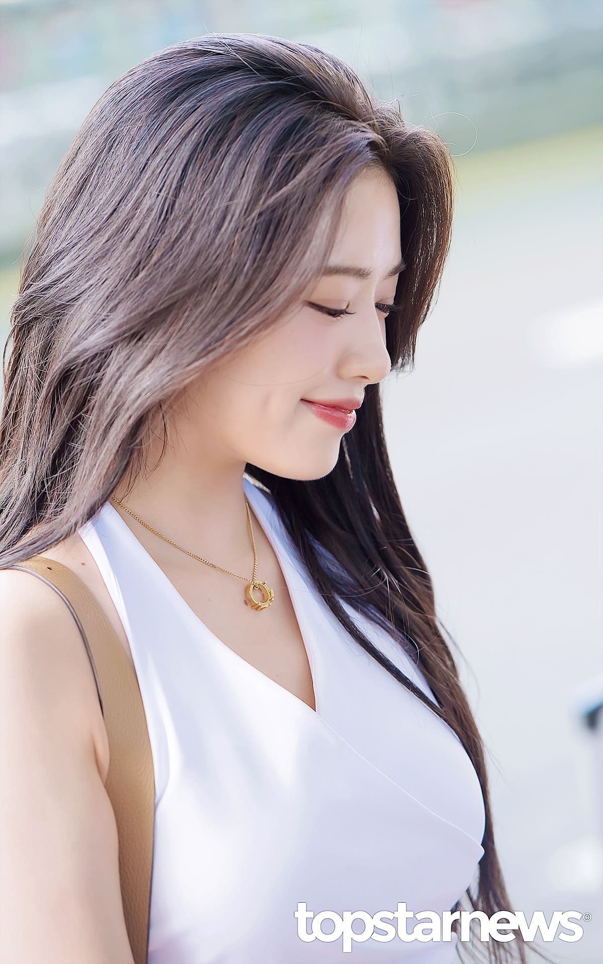 IVE、ワールドツアーのためインドネシアへ出国！(PHOTO9枚) - DANMEE ダンミ