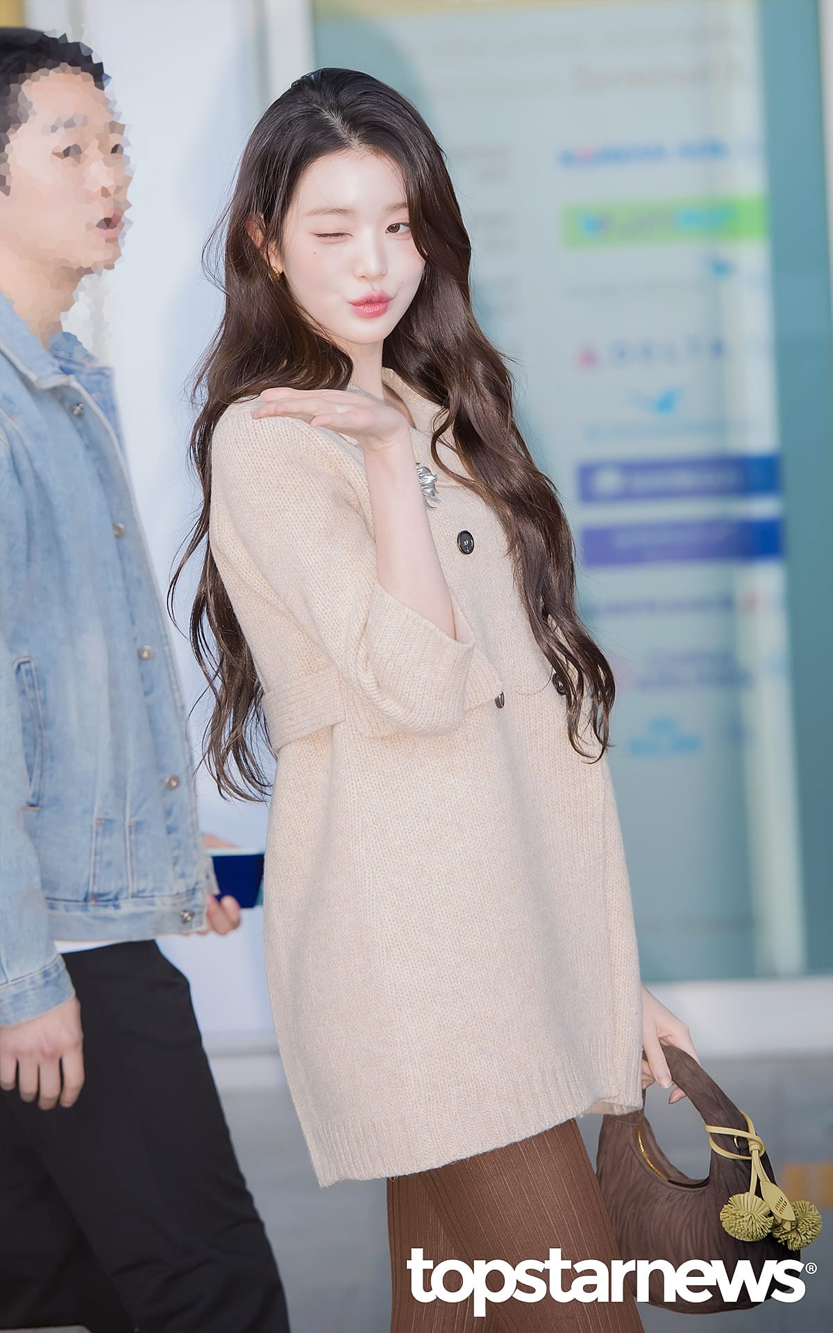 IVE チャン・ウォニョン、スケジュールのためフランス・パリへ出国！(PHOTO12枚) - DANMEE ダンミ