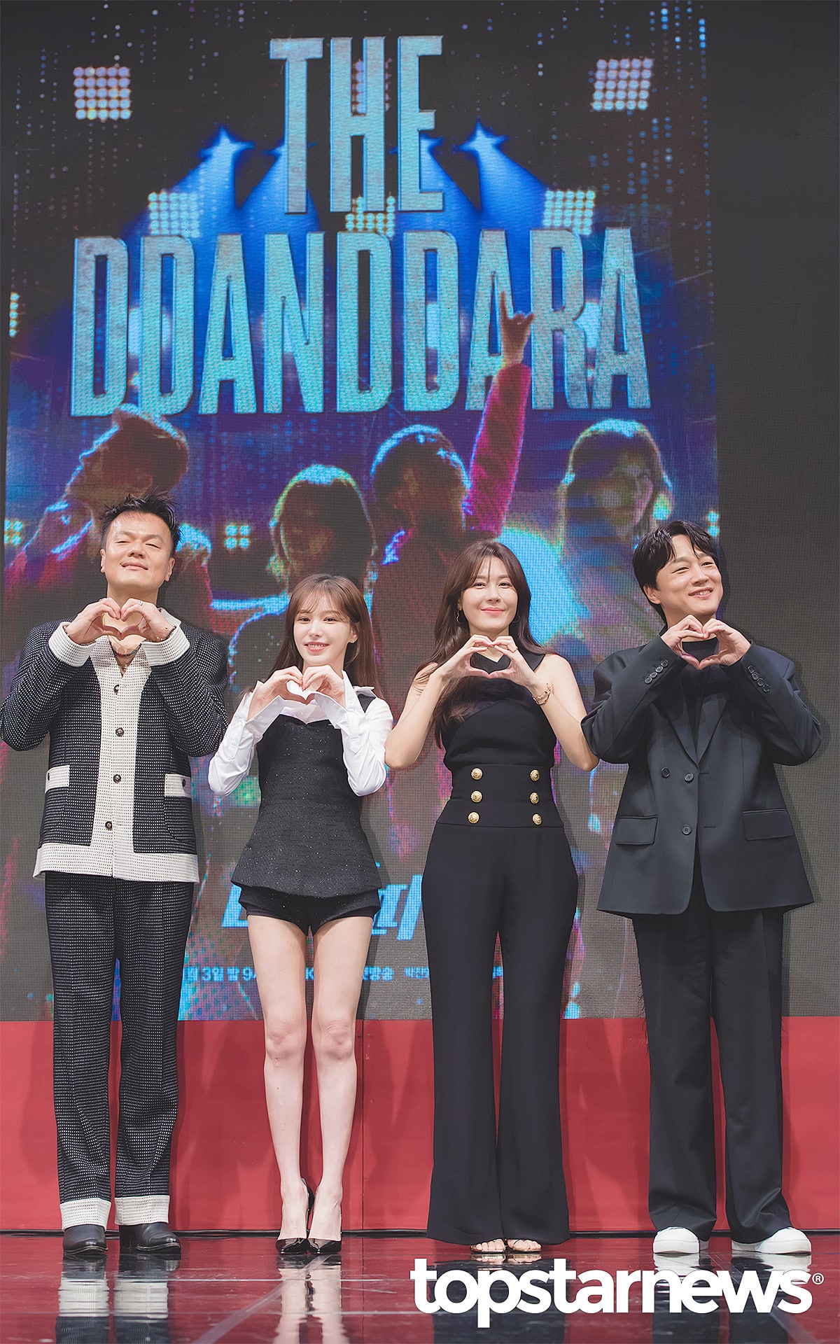 Red Velvet ウェンディ、KBS新オーディション番組「ザ・エンターテイナー」の制作発表会に出席！(PHOTO10枚) - DANMEE ダンミ