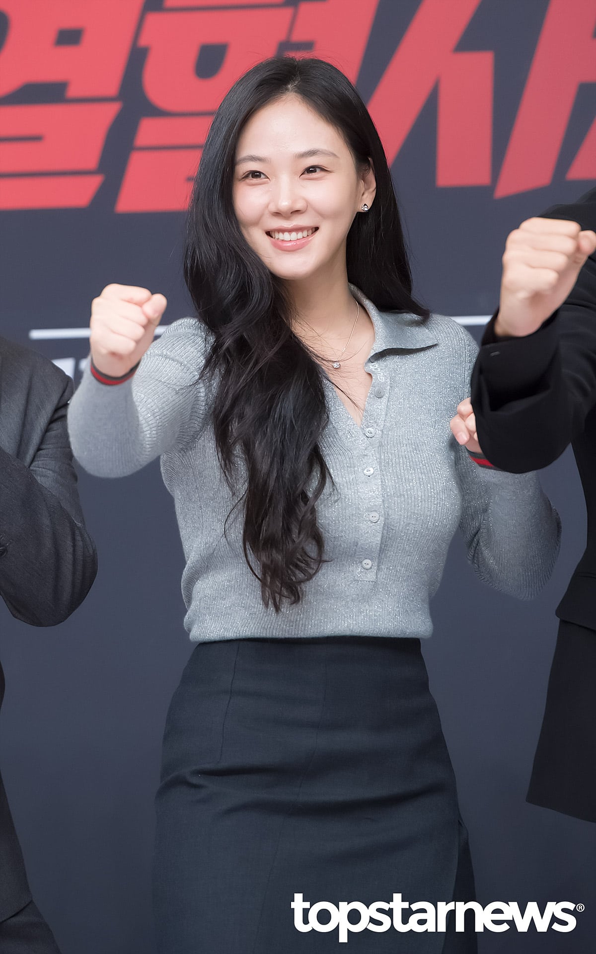 キム・ナムギル、SBS新ドラマ「熱血司祭2」の制作発表会に出席！(PHOTO23枚) - DANMEE ダンミ