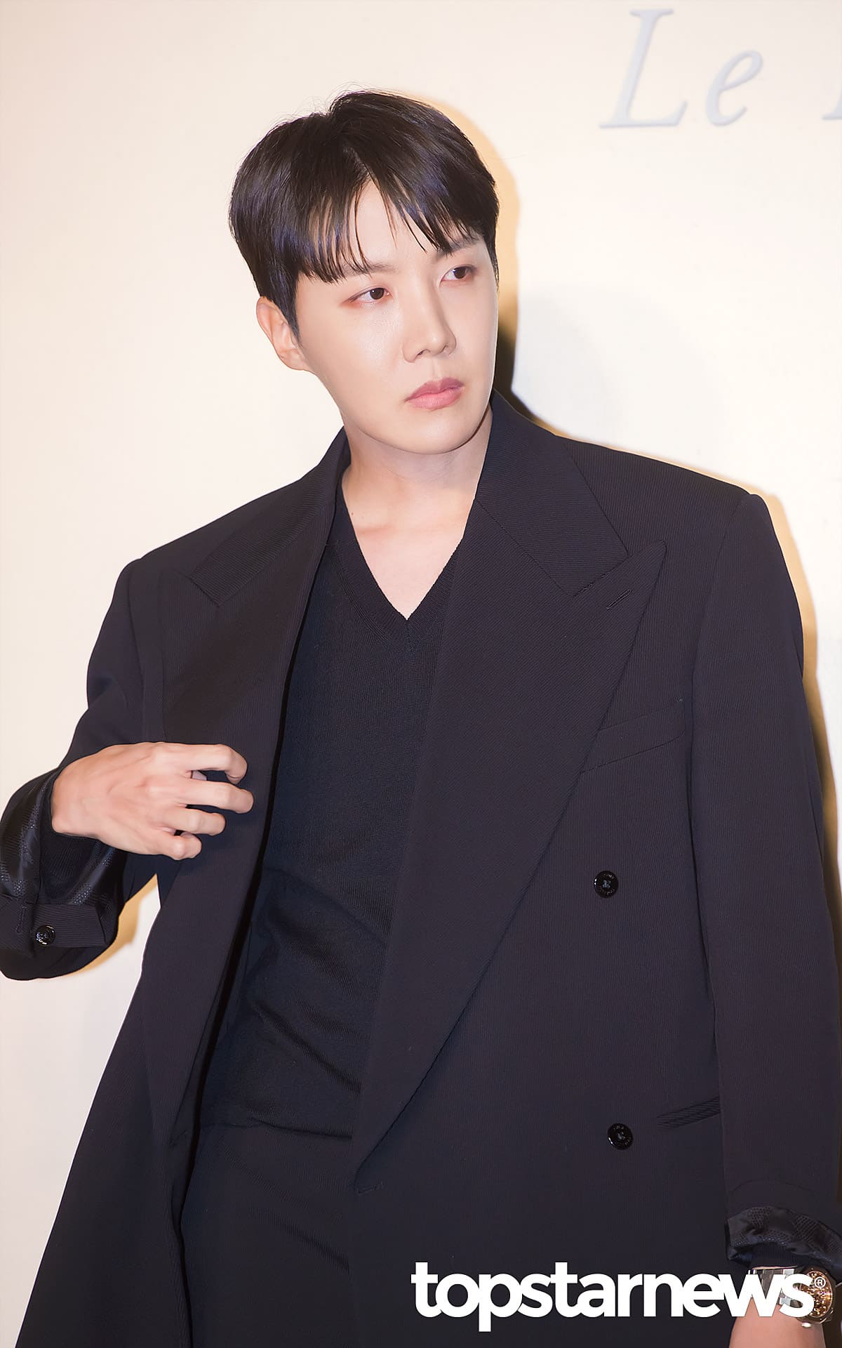 BTS J-HOPE & ASTRO チャウヌ、時計ブランド「オーデマ ピゲ」のイベントに出席！(PHOTO13枚) - DANMEE ダンミ