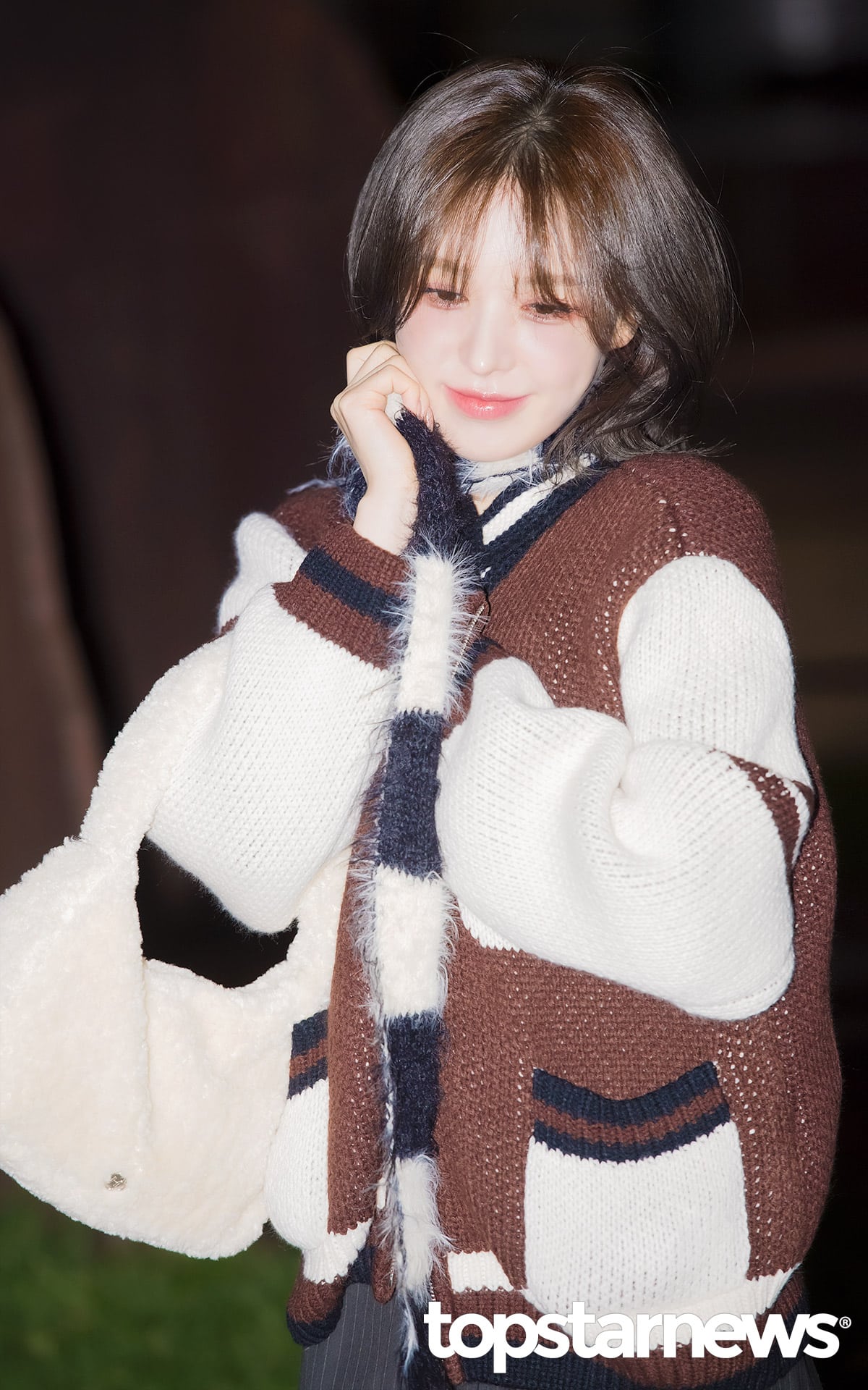 Red Velvet ウェンディ、SBSパワーFM「ウェンディのヤングストリート」の収録に参加！(PHOTO6枚) - DANMEE ダンミ