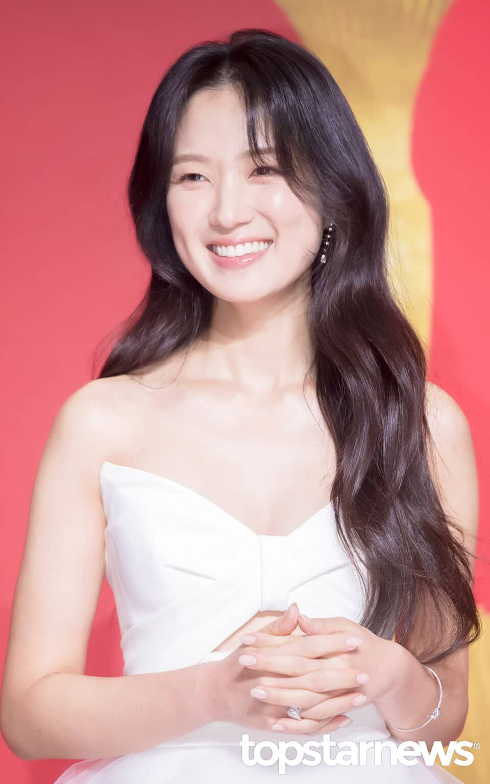 キム・ヘユン「2024 SBS演技大賞」のレッドカーペットに登場！(PHOTO5枚) - DANMEE ダンミ