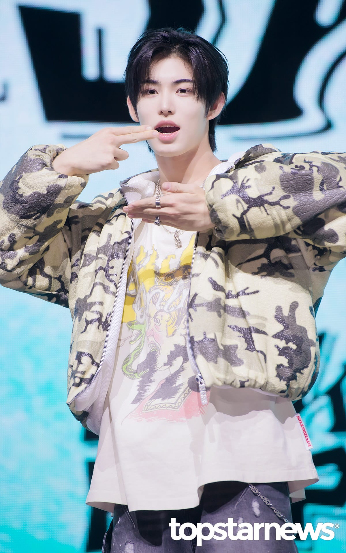 "JYP新人ボーイズグループ" KickFlip、1stミニアルバム「Flip it, Kick it!」デビューショーケースに出席！(PHOTO16枚) - DANMEE ダンミ