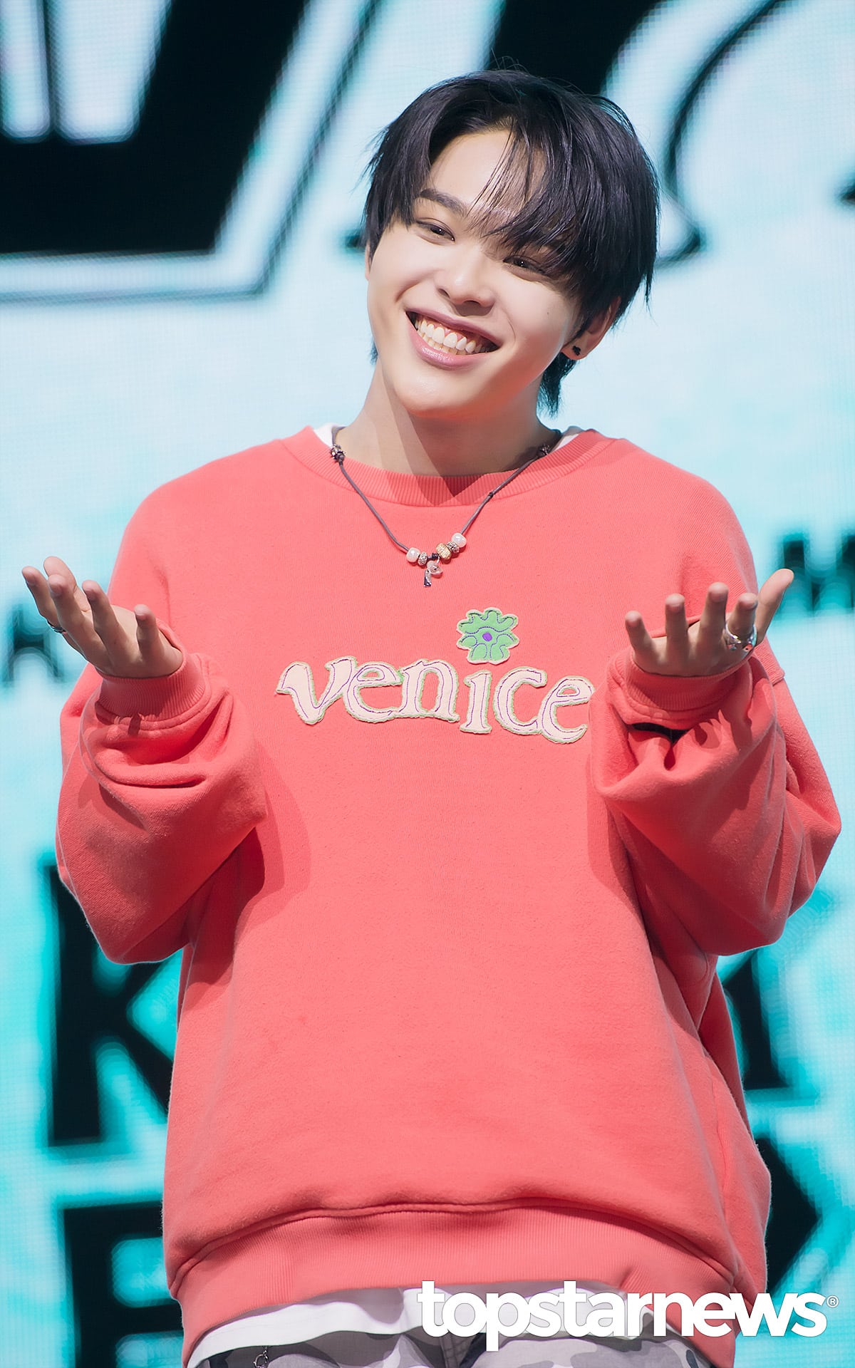 "JYP新人ボーイズグループ" KickFlip、1stミニアルバム「Flip it, Kick it!」デビューショーケースに出席！(PHOTO16枚) - DANMEE ダンミ