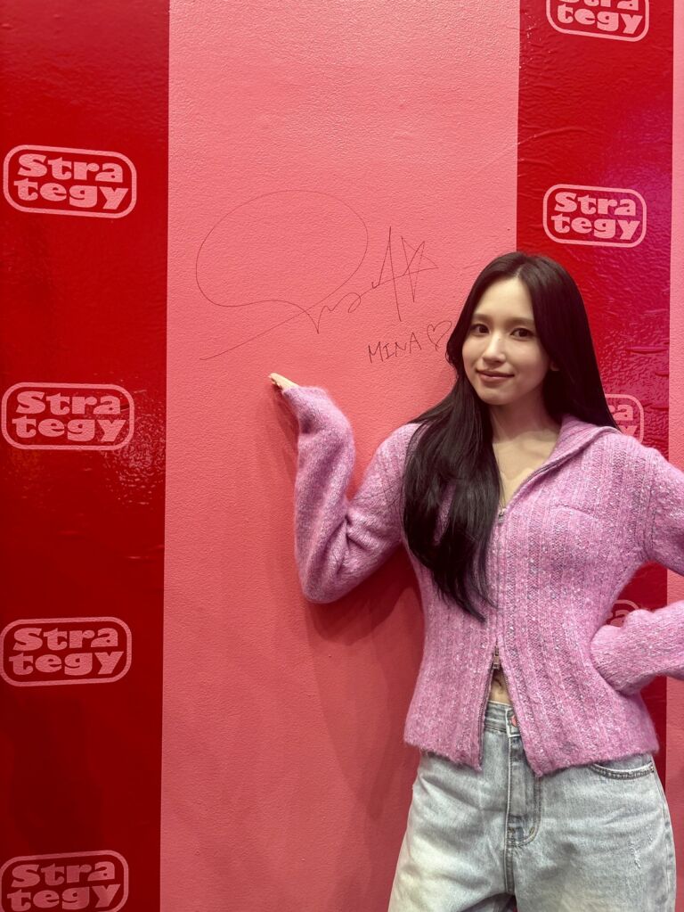 TWICE ミナ「25年1月版 K-POP女性アイドル」人気決定戦で1位に輝く！ - DANMEE ダンミ