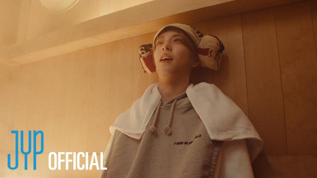 "カムバック秒読み" NEXZ、新曲「Simmer」MVティザーで熱い魅力爆発 - DANMEE ダンミ