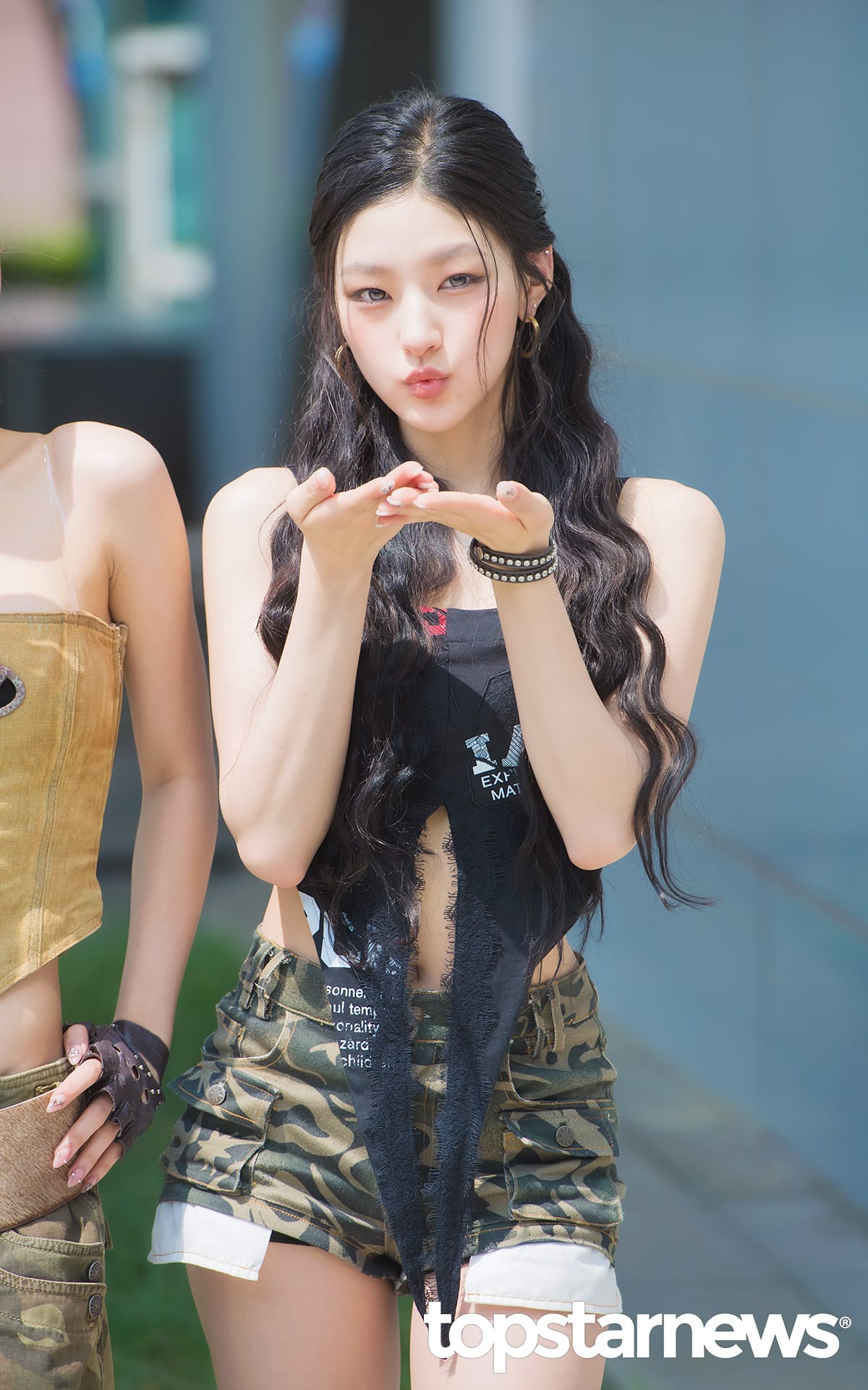 KISS OF LIFE、SBSパワーFM「2時脱出カルトショー」の収録に参加！(PHOTO14枚) - DANMEE ダンミ