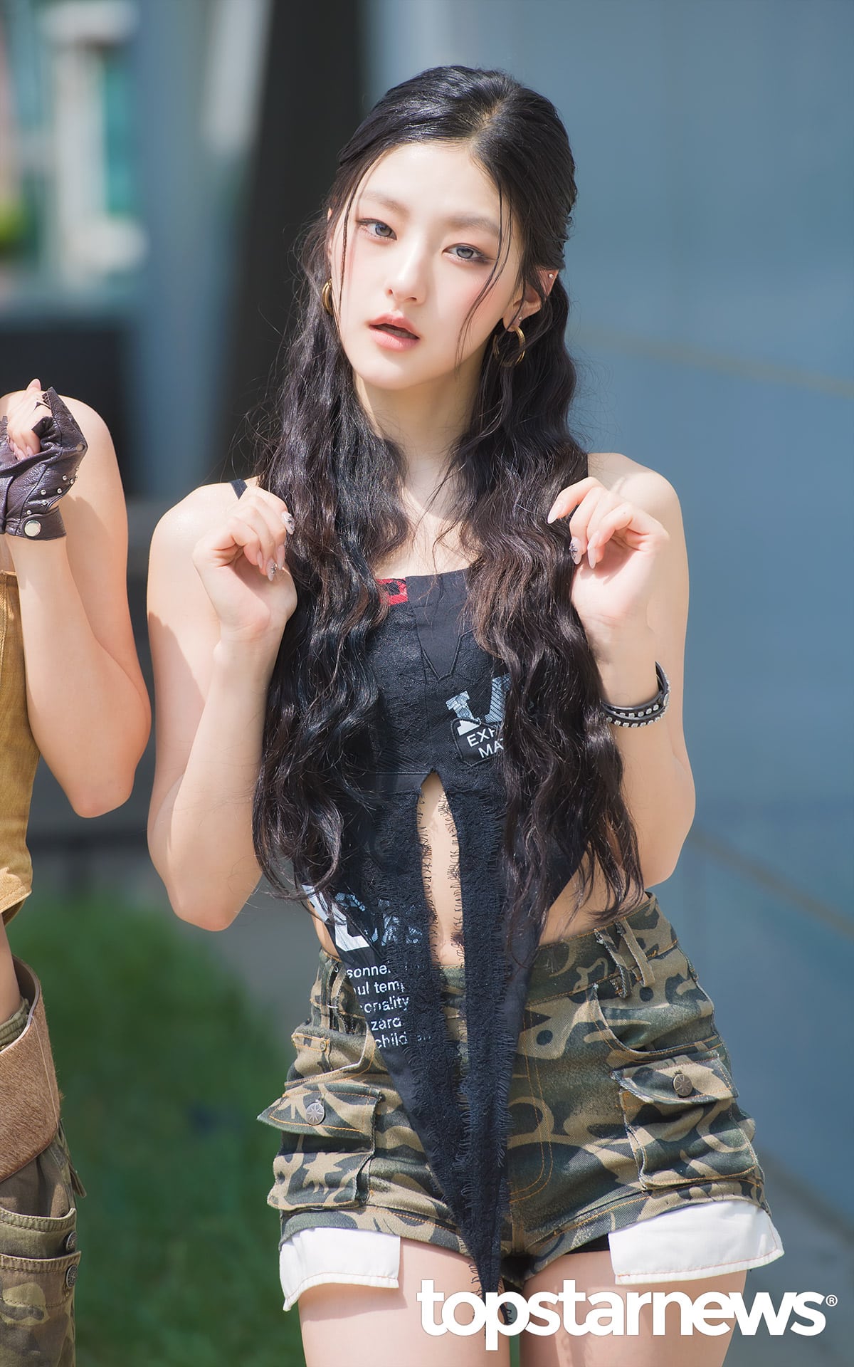 KISS OF LIFE、SBSパワーFM「2時脱出カルトショー」の収録に参加！(PHOTO14枚) - DANMEE ダンミ