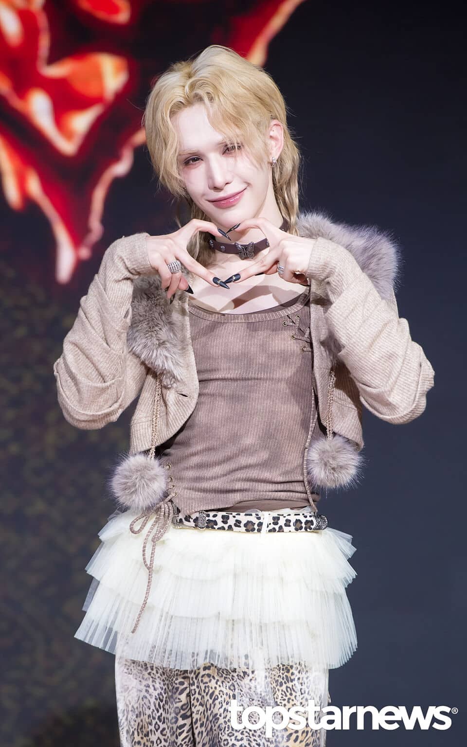 XLOV、2ndシングルアルバム「I ONE」のカムバックショーケースに出席！(PHOTO15枚) - DANMEE ダンミ