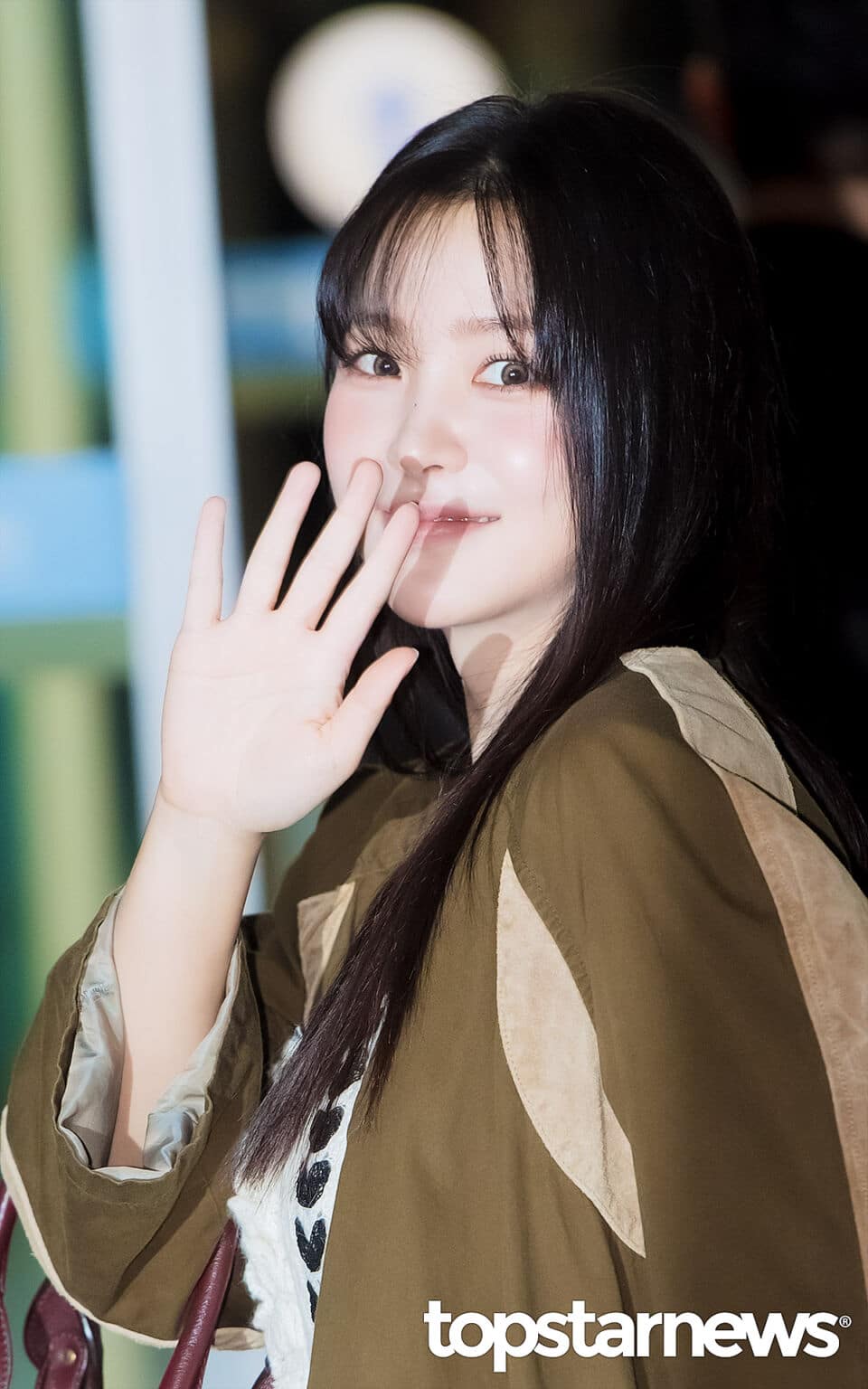 Red Velvet イェリ、「〈ACT 1 : YERIM〉YERIM FAN MEETING IN HONGKONG」のため香港へ出国！(PHOTO4枚) - DANMEE ダンミ